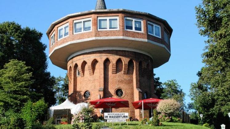 Originell: Wasserturm zu verkaufen
