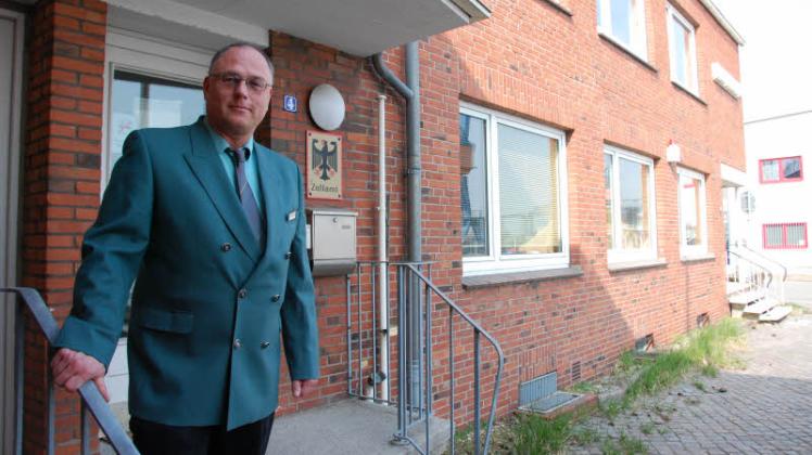 Zoll zieht nach Borgstedt