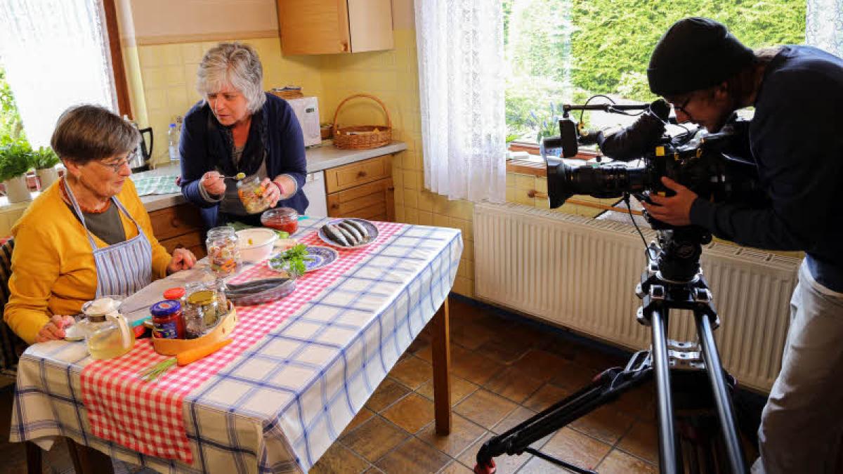 „Hering russisch“ – Ursula Holtmann kocht morgen live im Fernse