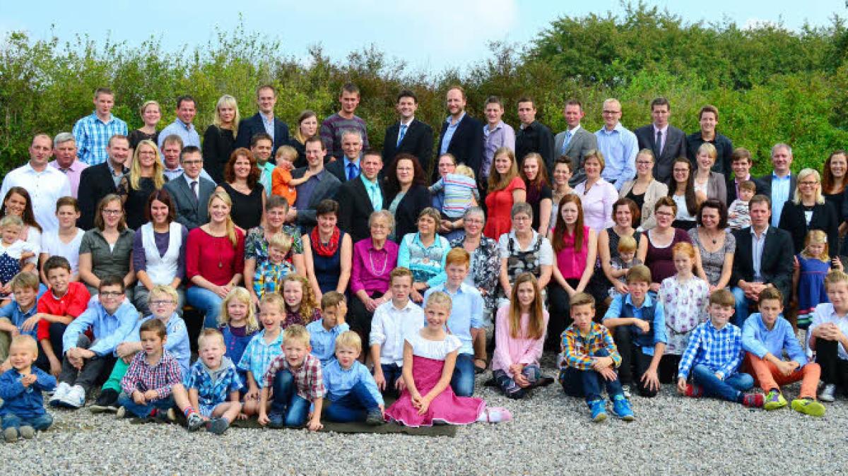 Else Petersen freut sich über 24 Enkel und 40 Urenkel