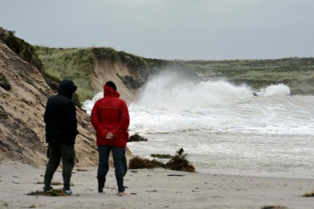 Erste Sturmflut: Sylt wird durchgepustet