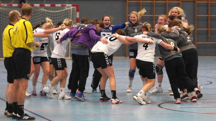 Frauen der HSG Eider Harde feiern den ersten Saisonsieg | SHZ