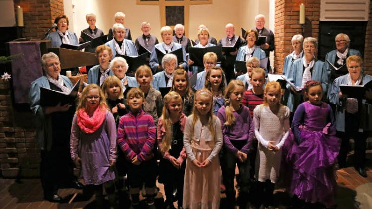 Spontaner Kinderchor trat mit auf
