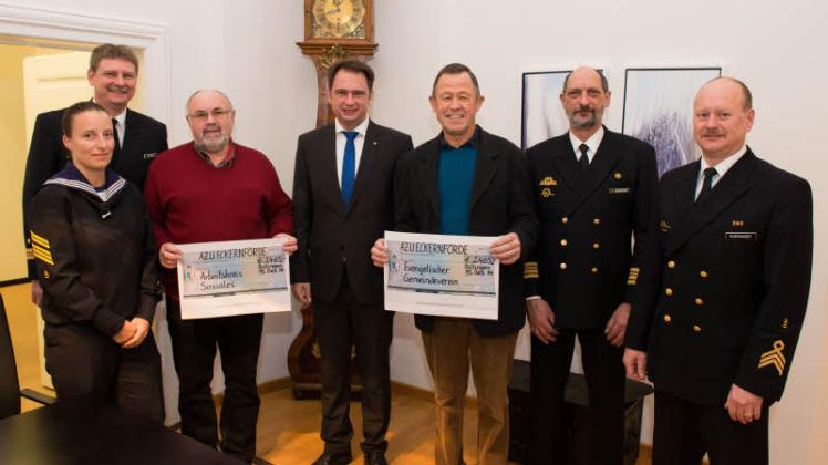 U-Boot-Fahrer: 5000 Euro durch Küstenglühwein