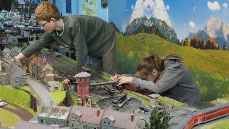 Die Train-Kids in ihrer Mini-Welt