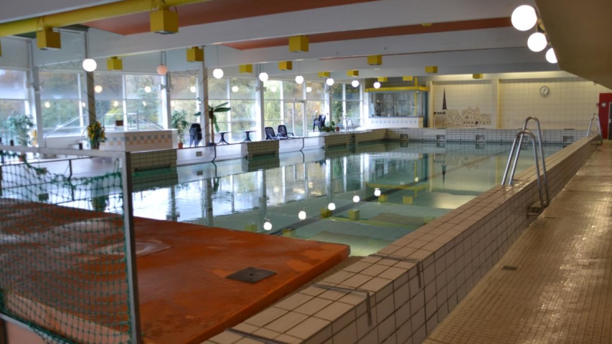 550 000 Euro: Hallenbad wird saniert
