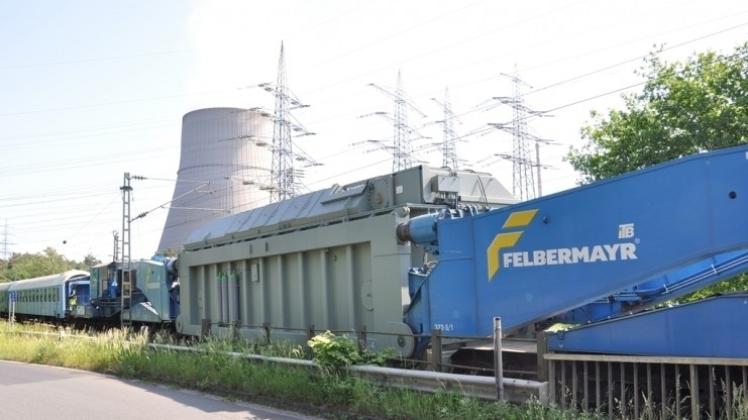 Trafo erreicht per Zug pünktlich das Kernkraftwerk in