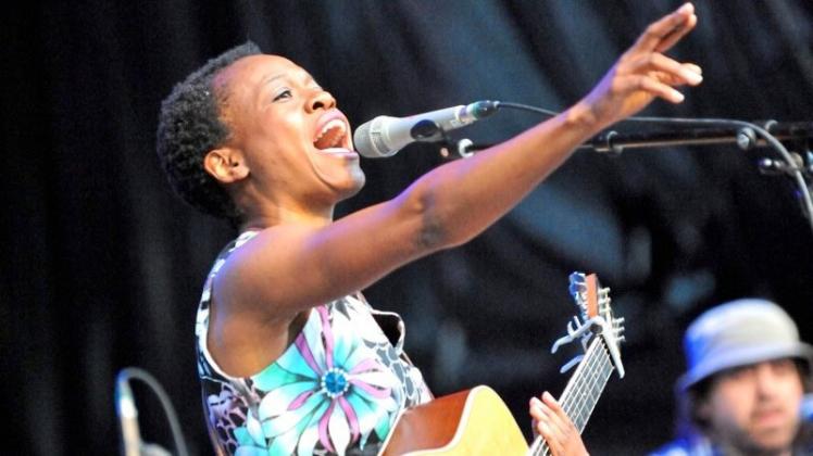 Blues-Sängerin Lisa Doby im Osnabrücker | NOZ