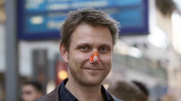 Lurch-Peter Hansen ist der lustigste Schaffner