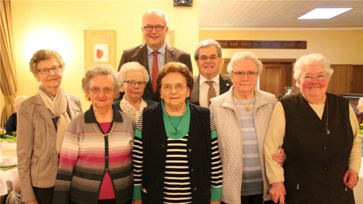 Brockmann ehrt Alters- und Ehejubilare in | NOZ