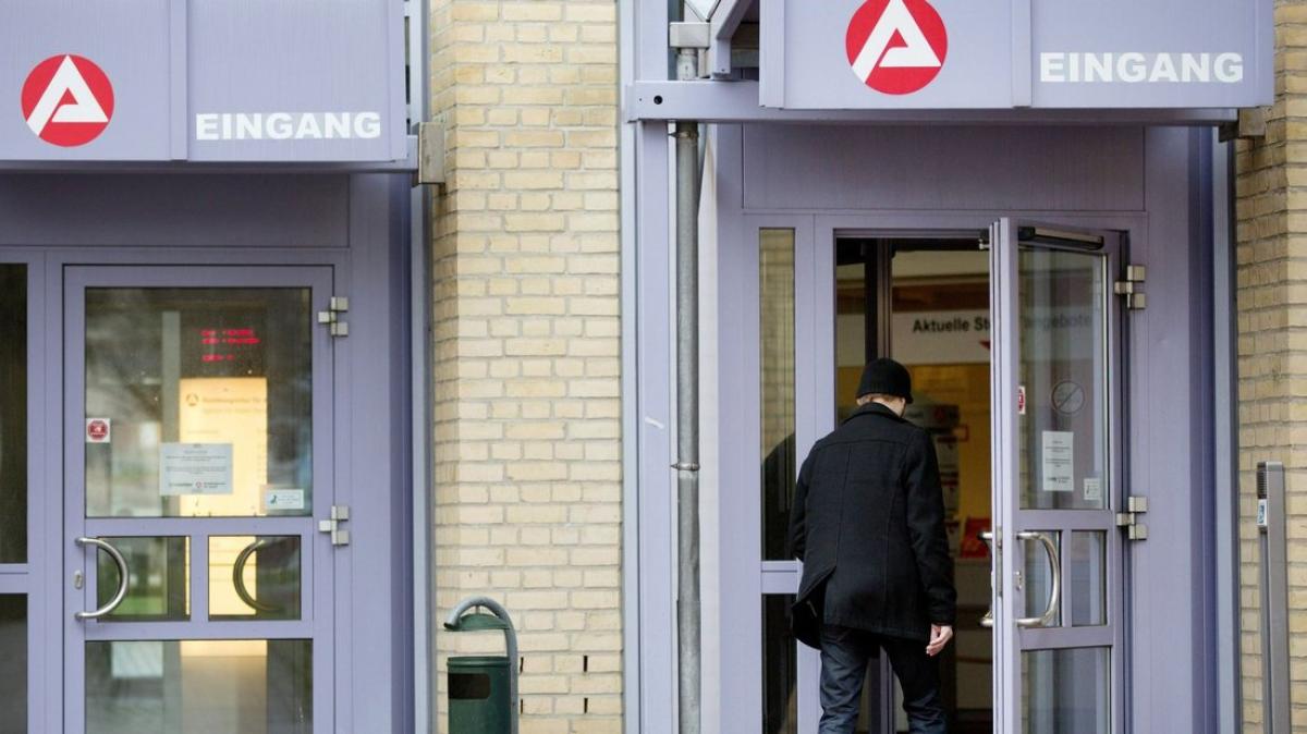 Erste Frühjahrsbelebung auf dem Arbeitsmarkt in der Region