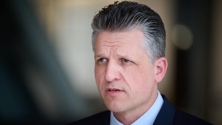 Thorsten Frei (CDU) sieht mangelnden Respekt gegenüber Selenskyj