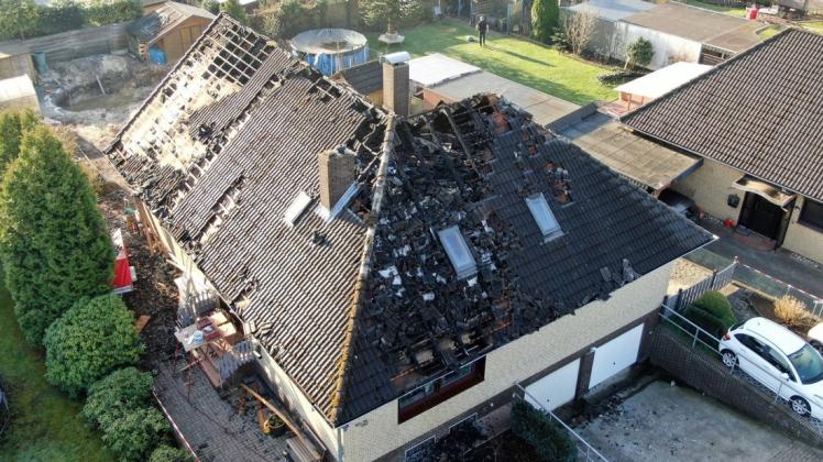 100.000 Euro Schaden: Haus in Delmenhorst nach Dachstuhlbrand