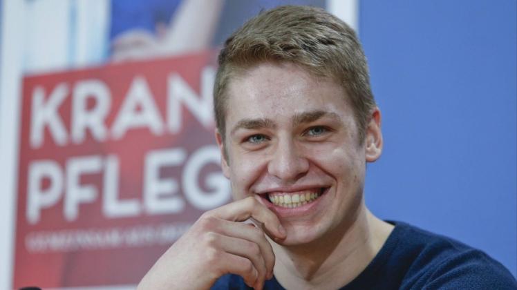 Wie Pflege-Azubi Alexander Jorde den Berliner Politik-Betrieb