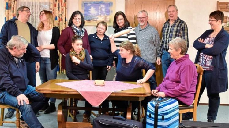 Papenburger Theatergruppe spielt plattdeutsche