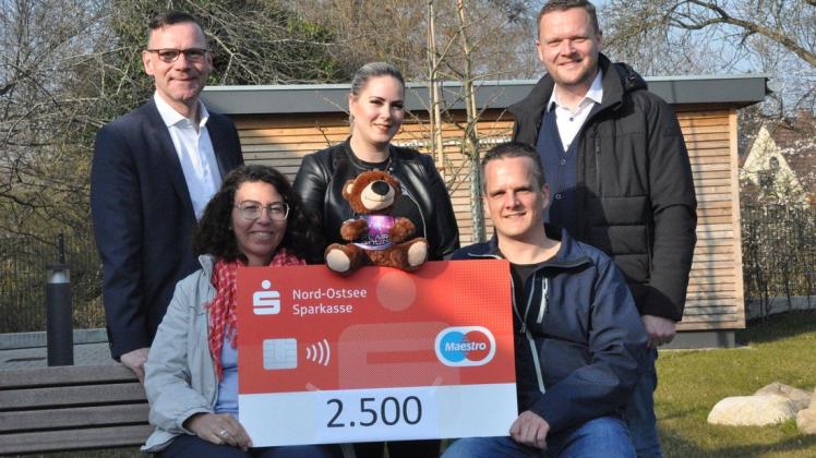 DJ Marcel Müller legt 24 Stunden Musik für Schleswiger Hospiz auf