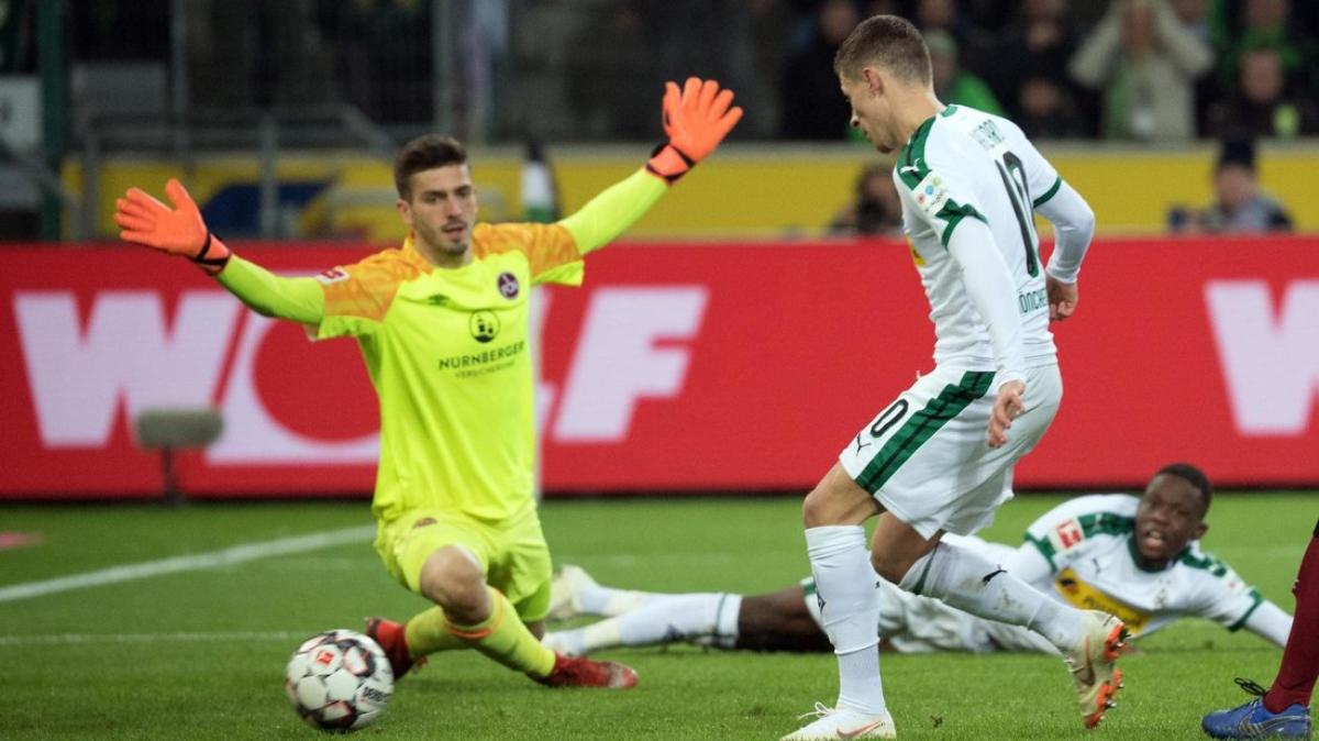 Erste Bundesliga: Gladbach gewinnt, Dortmund patzt in Düsseldorf | NOZ