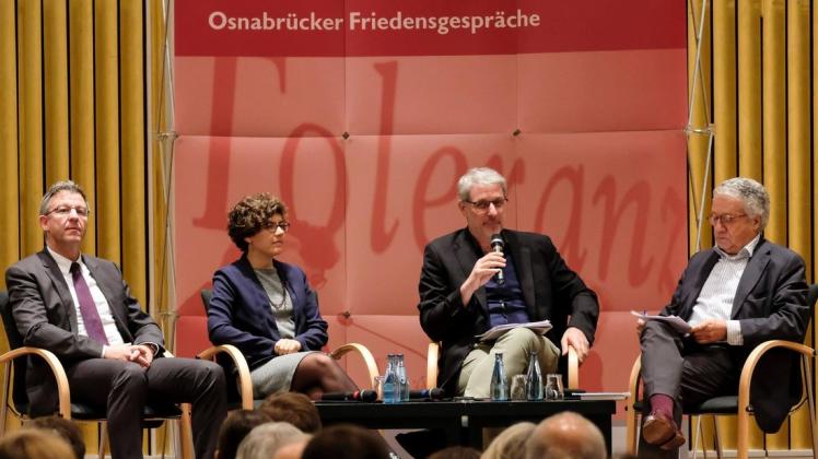 Krisenerprobte Diplomaten berichten über ihre