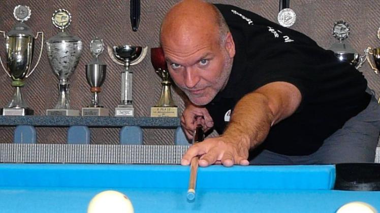 Billardspieler Modzel bereitet sich auf die EM