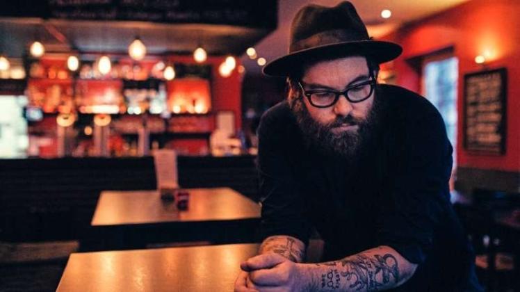Musiker John Allen gibt Konzert in | NOZ