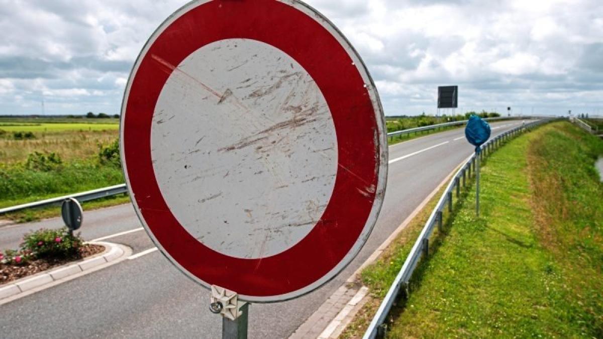 Stadt lässt eigene Straße sperren – illegal | NOZ