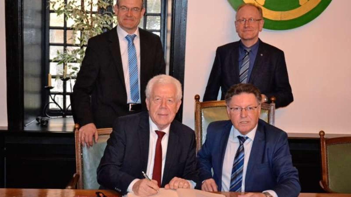 Vortrag in Dissen: Udo van Kampen schaut positiv auf