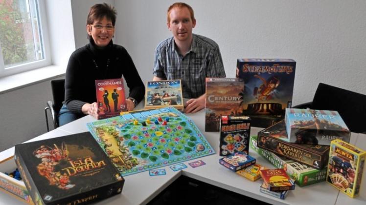 Spielenachmittag mit Spieleklub und VHS