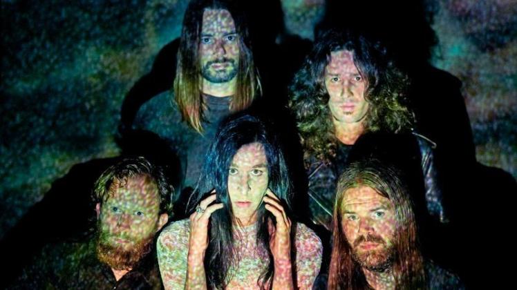 Niederländische Band Dool im Bastard