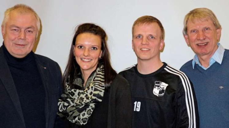 Heidekraut Andervenne ehrt Reinhard