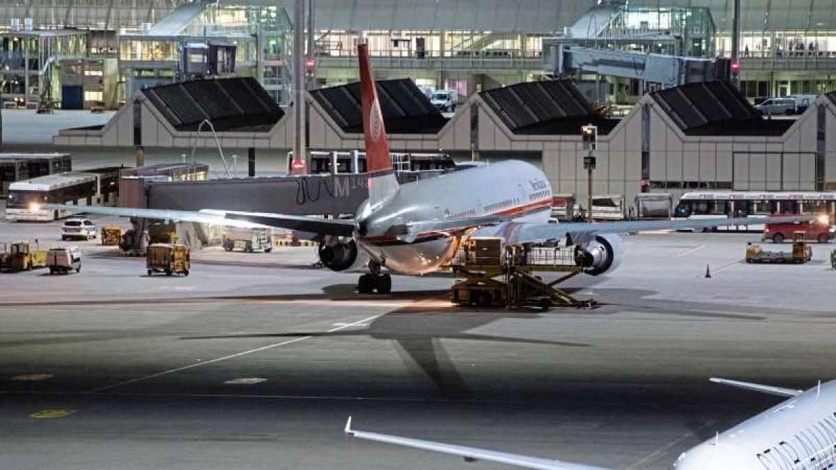 Erneut Abschiebe-Flug nach Afghanistan: 18 Insassen an