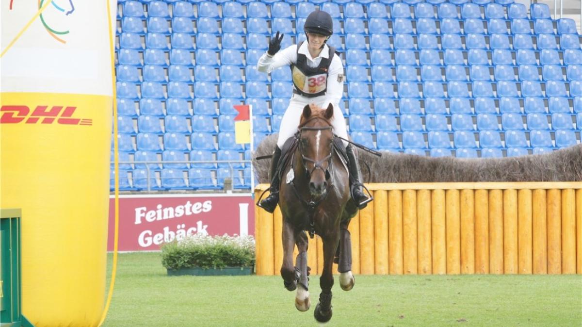 Sandra Auffarth belegt Platz zwei