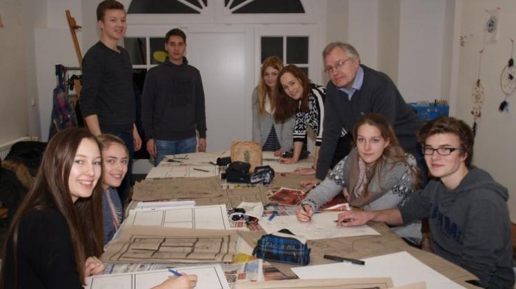 Meller Abiturienten zeichnen mit Peter