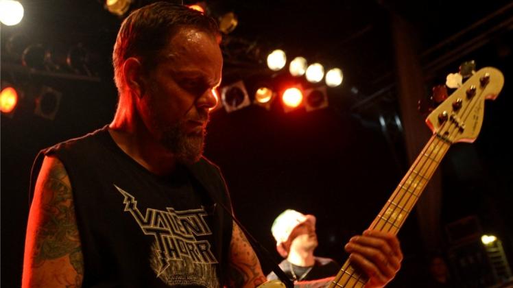 Beatsteaks-Bassist legt bei RüRo Indoor in Meppen