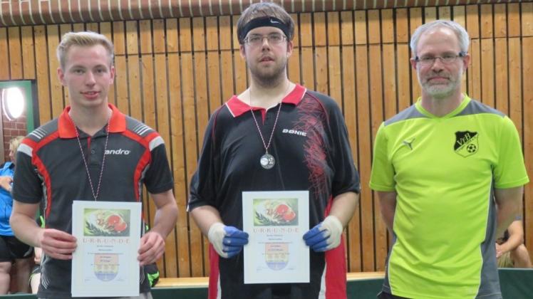 Tim Schipper triumphiert, Rita Pleus | NOZ