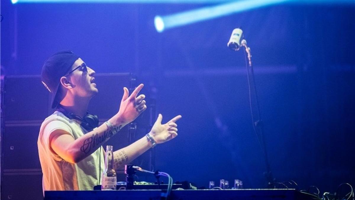 DJ Robin Schulz verschiebt Live-Shows — Fans sind