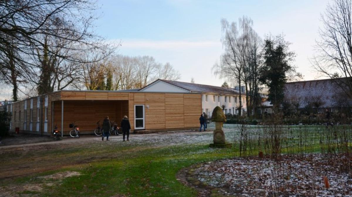 Mobile Unterkunft beim LWH in Lingen ist | NOZ