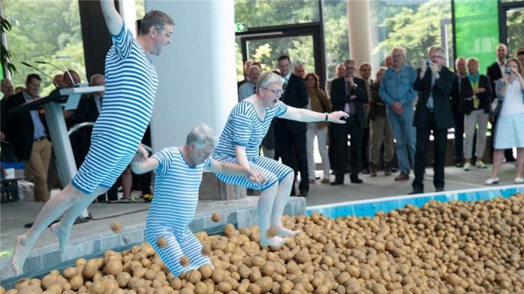 Rein In Die Kartoffeln Raus Aus Den Kartoffeln