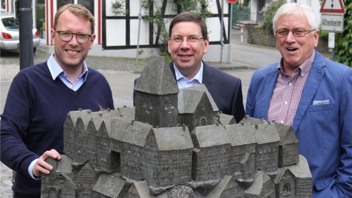 Freude über die Finanzspritze für Denkmal in