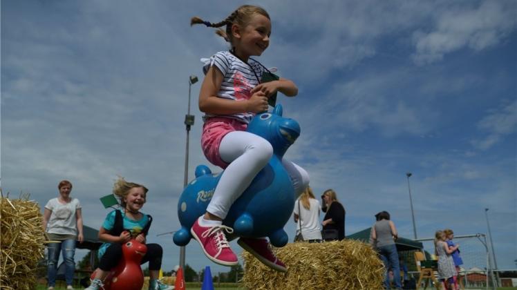 Wie feiern Huhn und Hahn in Wimmer