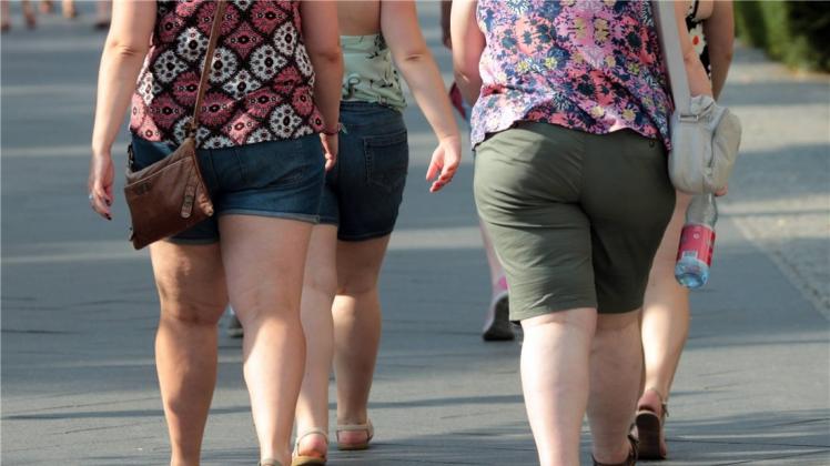 Neue Studie: Weltweit mehr Fettleibige als