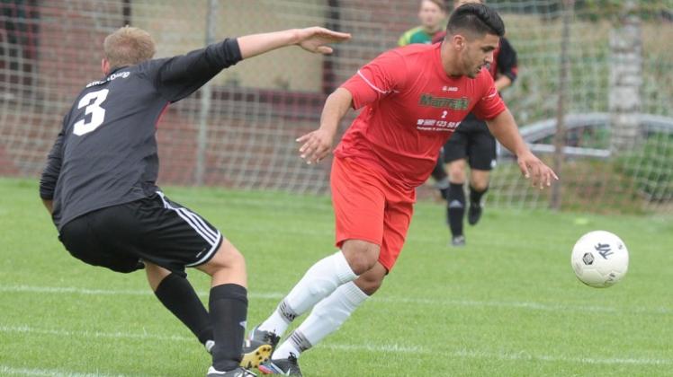 Hürriyet-Torjäger vor dem Absprung | DKO