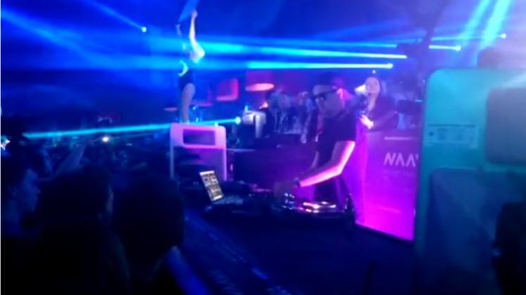 Liveblog: DJ Robin Schulz legt im Meller „Naava“