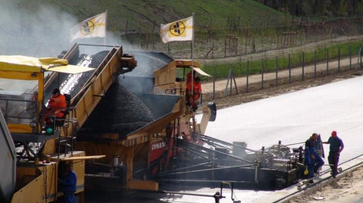 Zu Wasser und zu Lande: das Bauunternehmen Johann