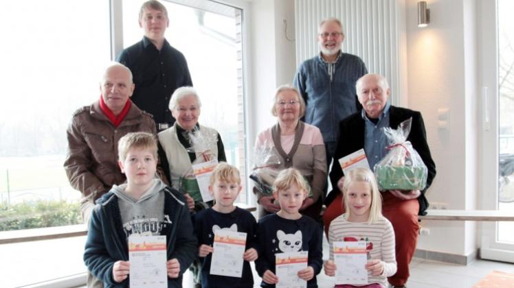 Sigiltra Sögel zeichnet Vereinsmitglieder