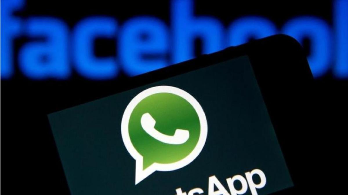 EU überprüft Facebook-Kauf von