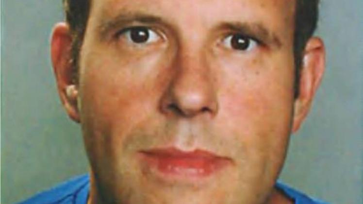 Polizei fahndet nach Sexualstraftäter aus