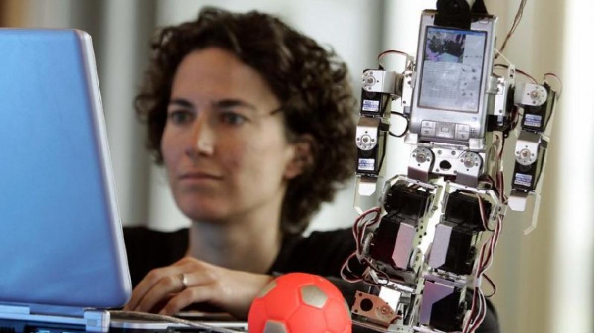 Expertin: Mehr Frauen in der Informatik würden allen gut | NOZ