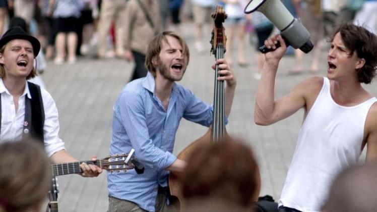 Straßenmusiker Felix Meyer bringt CD | NOZ