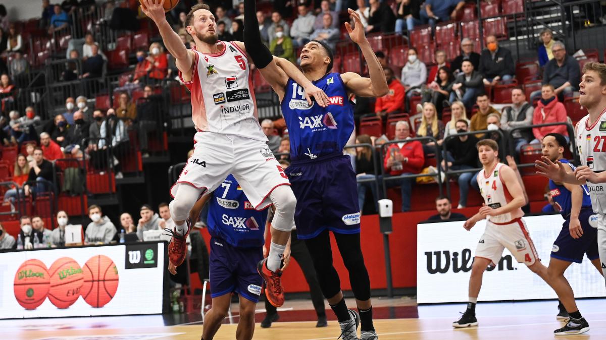Chase Griffin glänzt im letzten Spiel für die Artland Dragons | NOZ Chase Griffin glänzt im letzten Spiel für die Artland Dragons | NOZ
