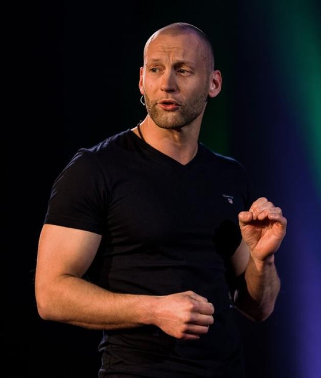 Eckernförder Minentaucher Christian Prange gewinnt Speaker-Award